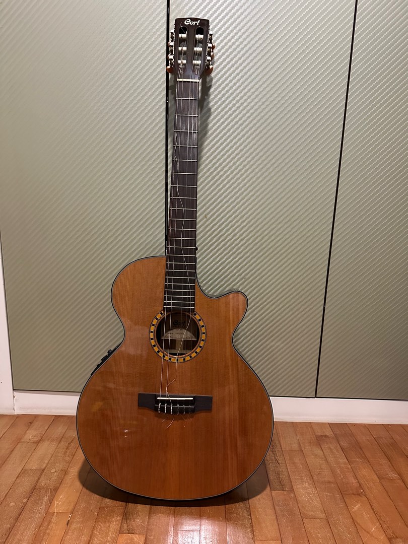 Cort CEC7-NAT electric acoustic guitar, Hobbies & Toys, Music & Media ...