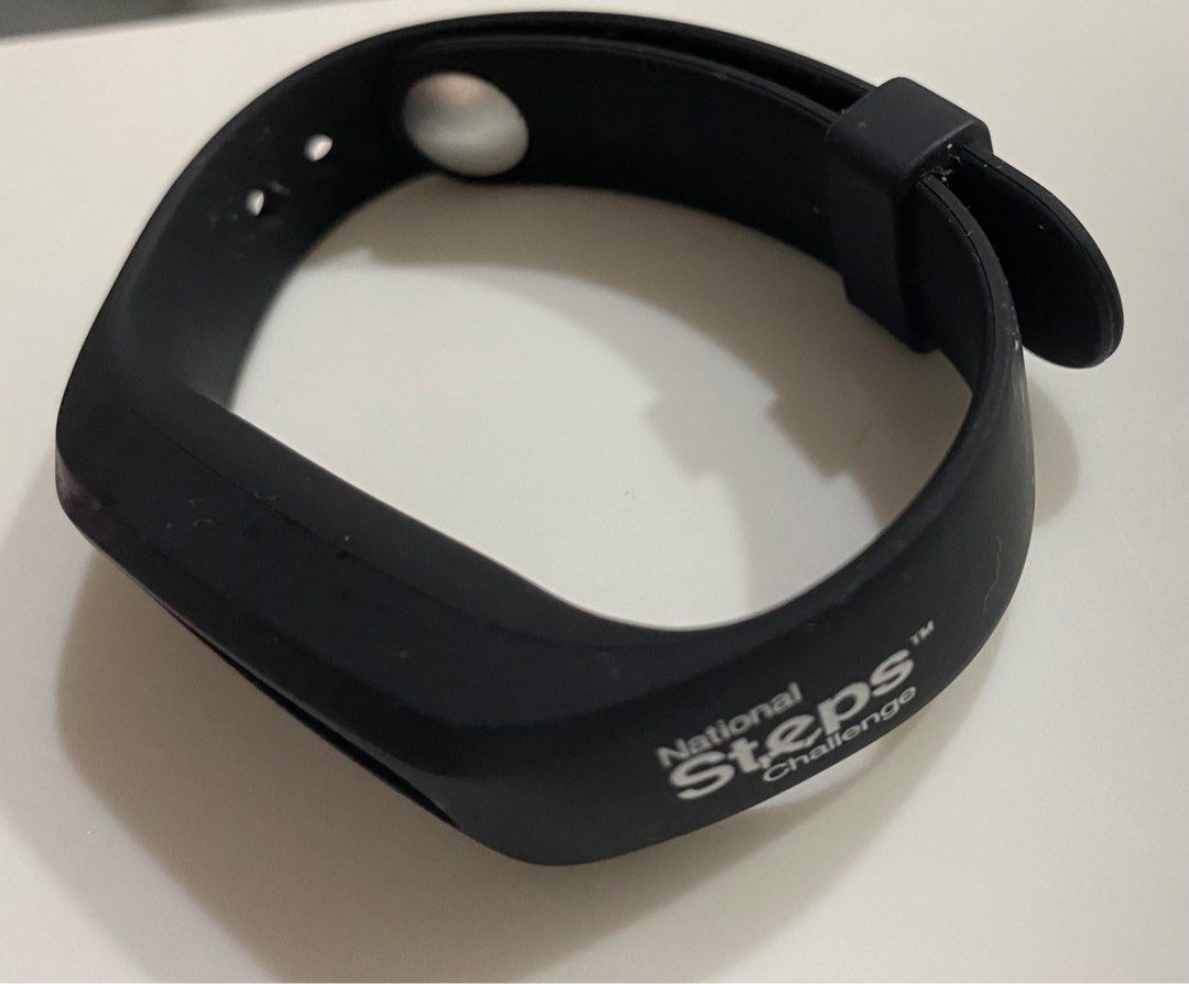 Fitbit strap only ( old models ) by normal postage, Mobile Phones ...