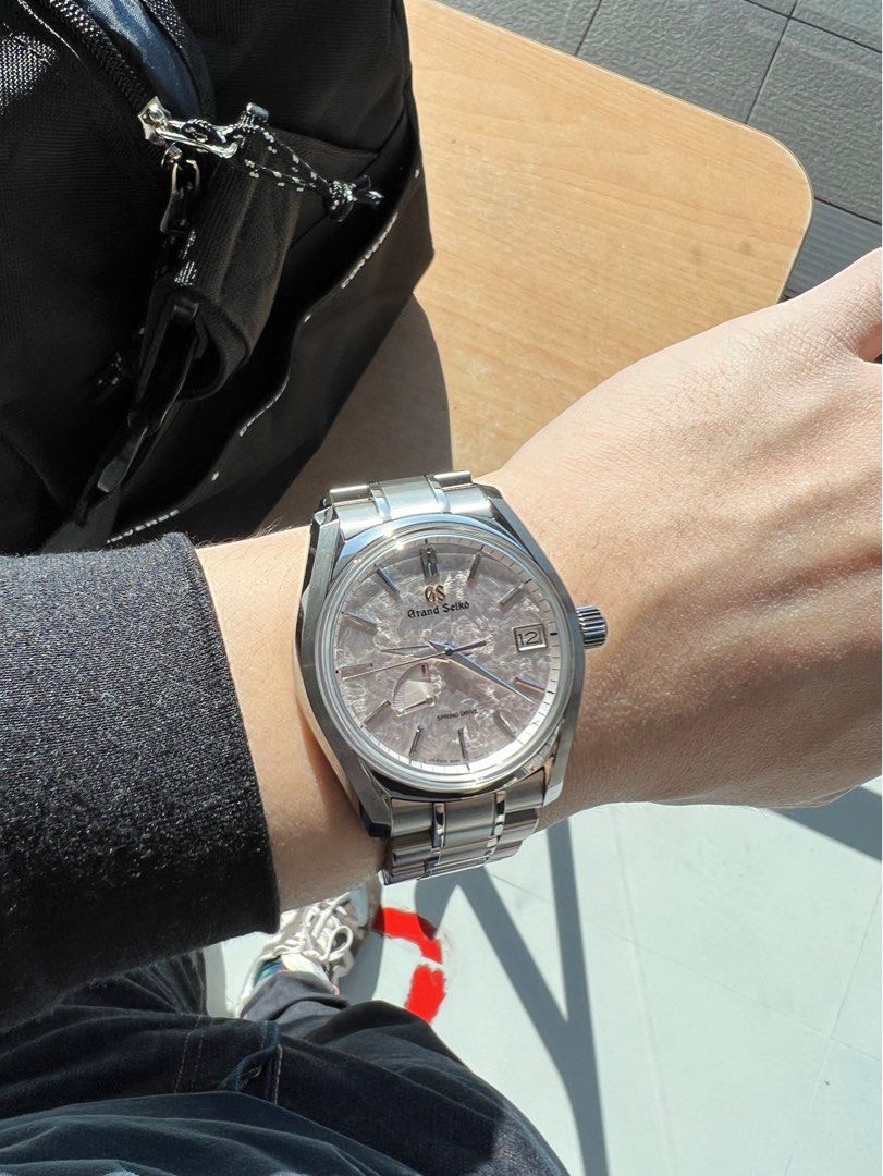 Grand Seiko SBGA443 (Shunbun), Luxury, Watches on Carousell