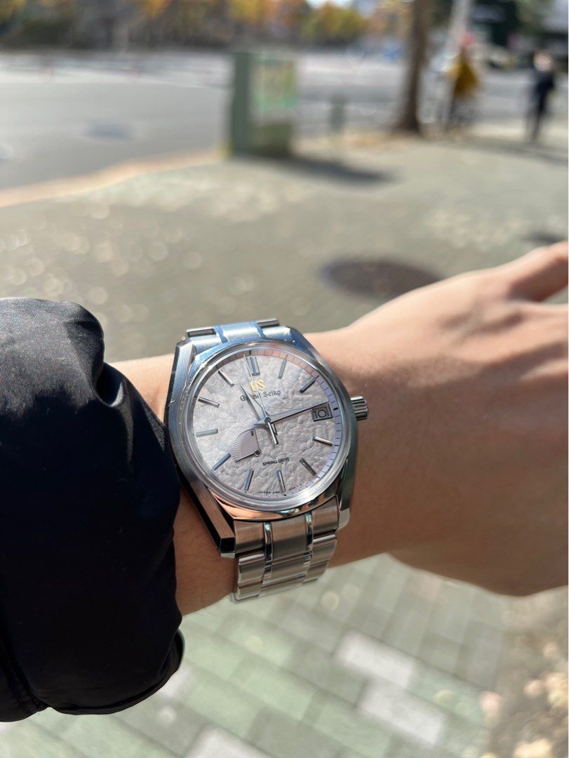 Grand Seiko SBGA443 (Shunbun), Luxury, Watches on Carousell