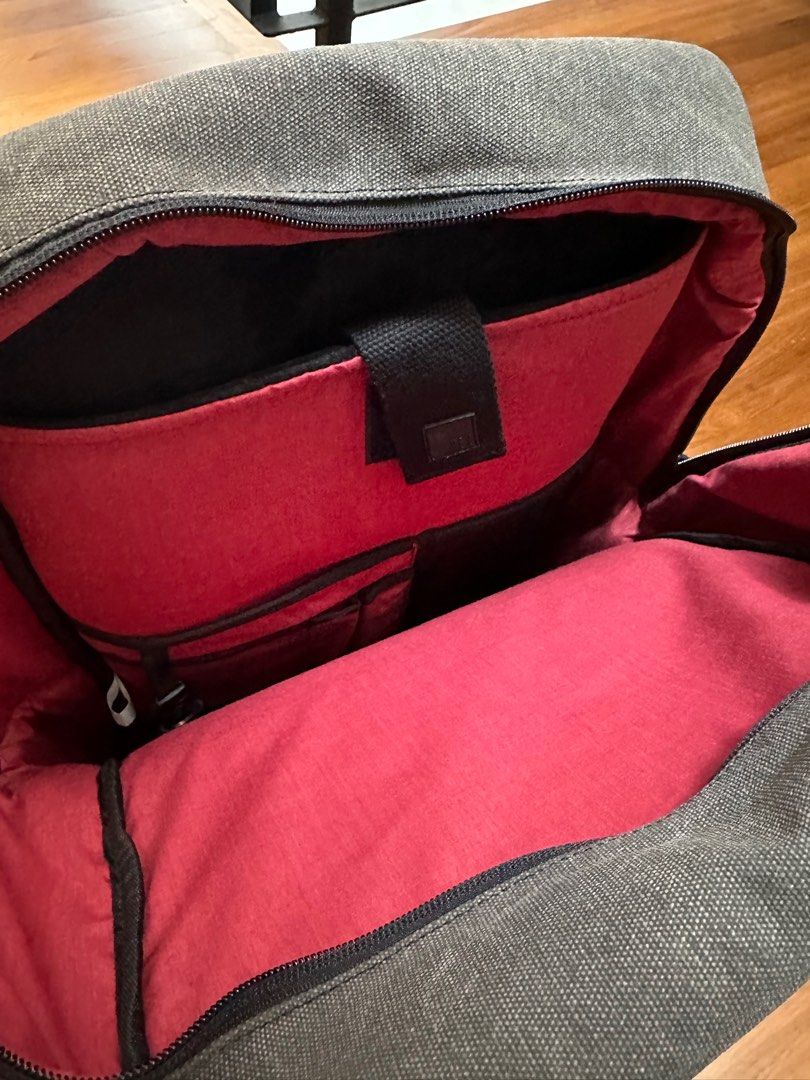 HEX - Convertible backpack, Men's Fashion, Bags, Backpacks on Carousell