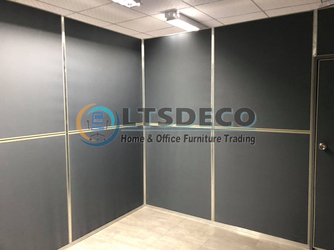 HIGH WALL PANEL OFFICE FURNITURE AND PARTITIONS, Furniture & Home ...