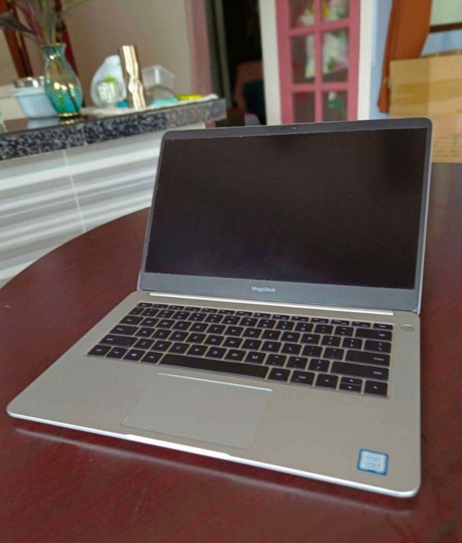Honor Ultrabook Core i5 with Nvidia Graphics MX150 Backlight Keyboard ...