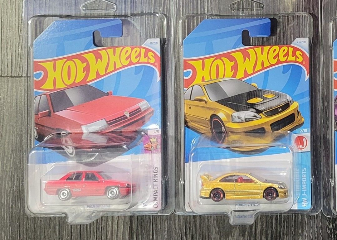 Hot Wheels Proton Saga Set (Not sold separately), Hobbies & Toys, Toys ...