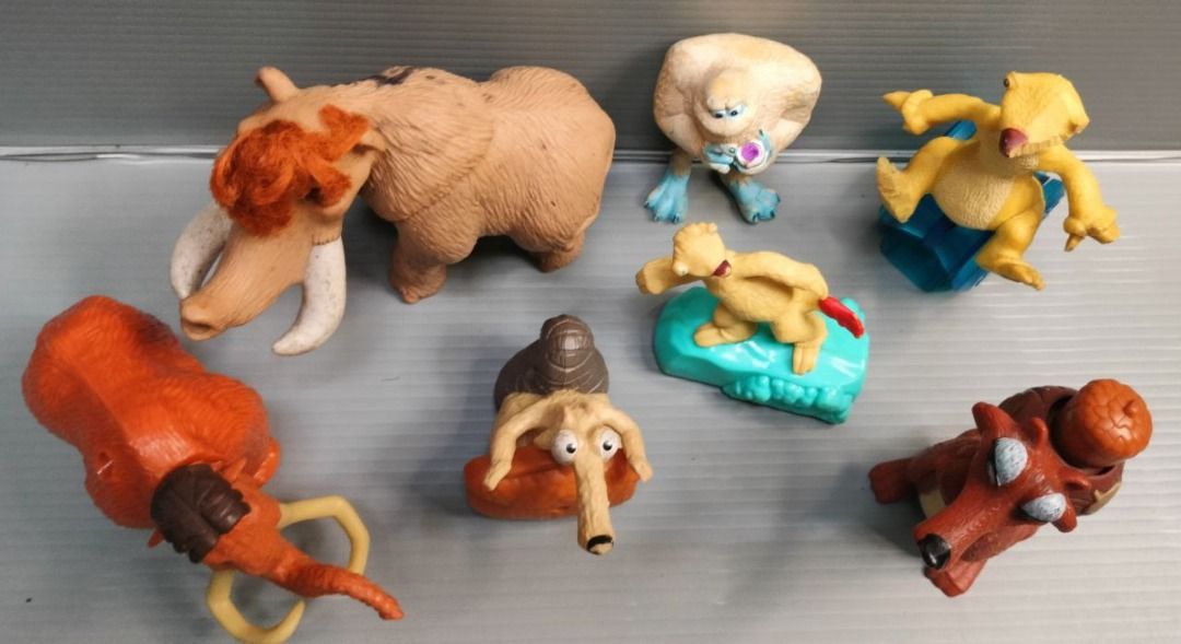 Ice Age Figure Set, Toys & Collectibles, Mainan di Carousell