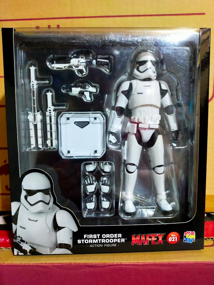 MAFEX No. 021 FIRST ORDER STORM TROOPER / STAR WARS THE FORCE AWAKENS ...