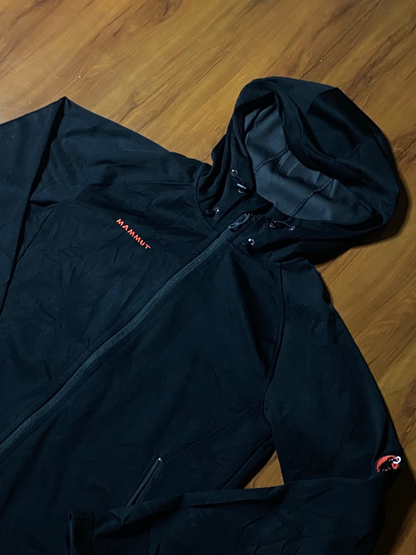 Mammut Jacket, Men's Fashion, Coats, Jackets and Outerwear on Carousell