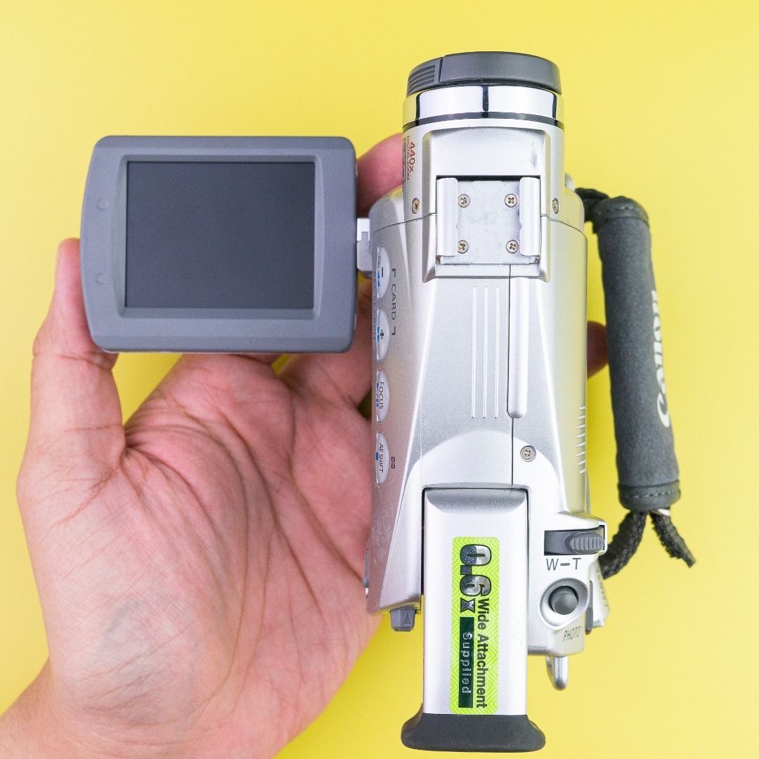 (MINI DV) Canon ZR70 MC Digital Video Camcorder Cassette Type Handycam ...