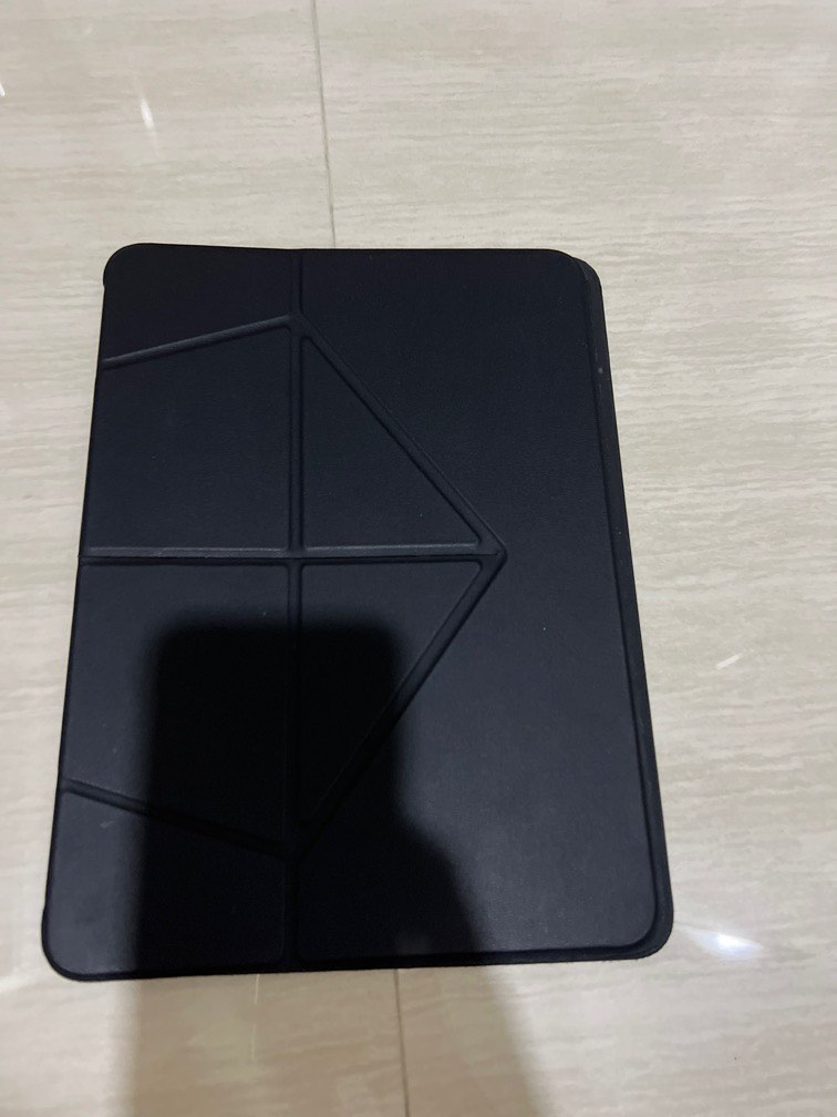 MOFT iPad case (11 inch), Mobile Phones & Gadgets, Mobile & Gadget ...