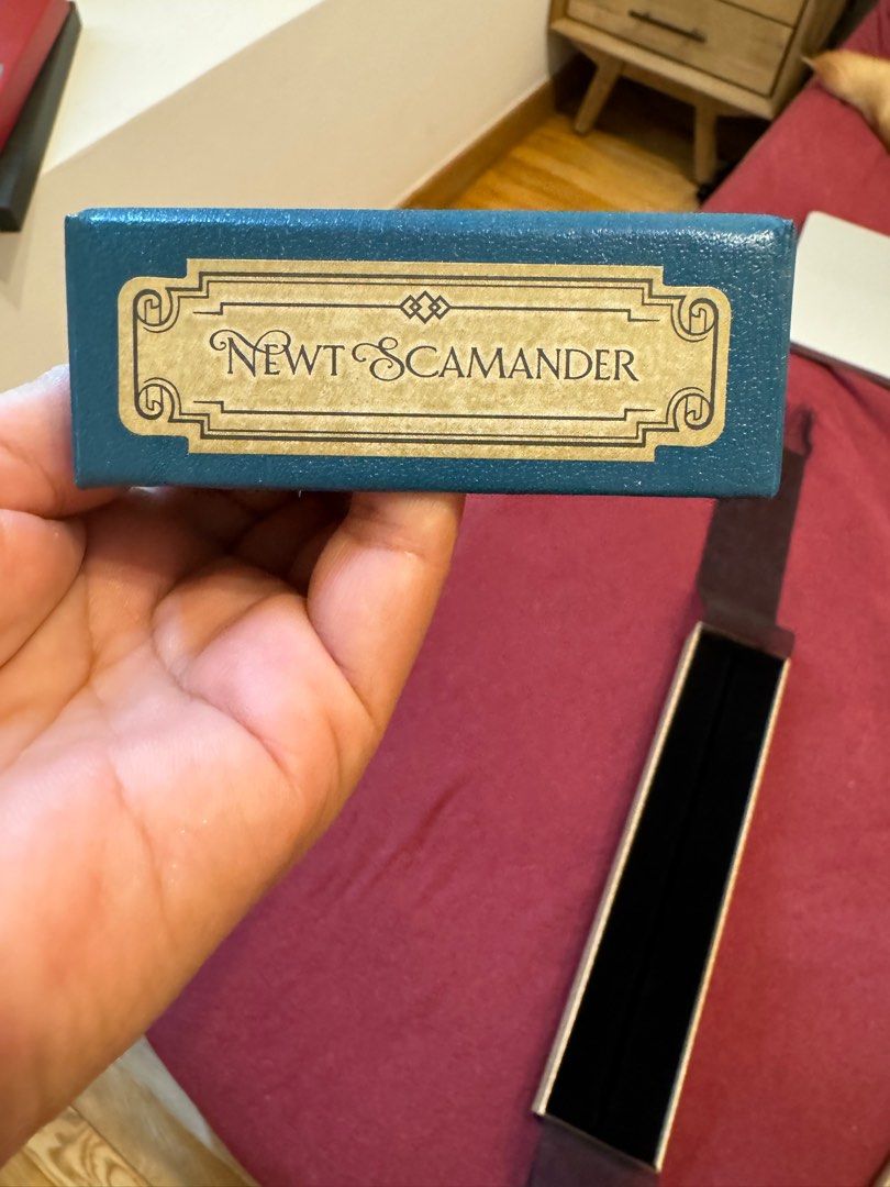 Newt Scamander Wand (Fantastic Beast), Hobbies & Toys, Memorabilia ...