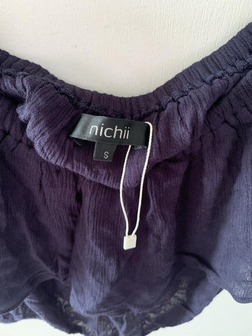 NICHI off shoulder, Women's Fashion, Tops, Sleeveless on Carousell