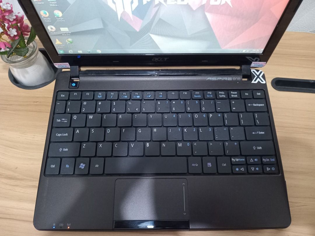 Notebook acer aspire one 722-C6Ckk simple realpict full set cocok untuk pelajar dan kuliahan ...