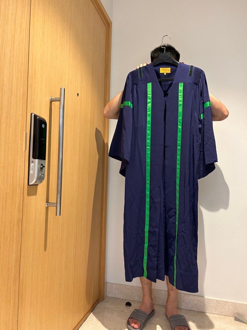 NUS Engineering PhD gown, Men's Fashion, Coats, Jackets and Outerwear ...