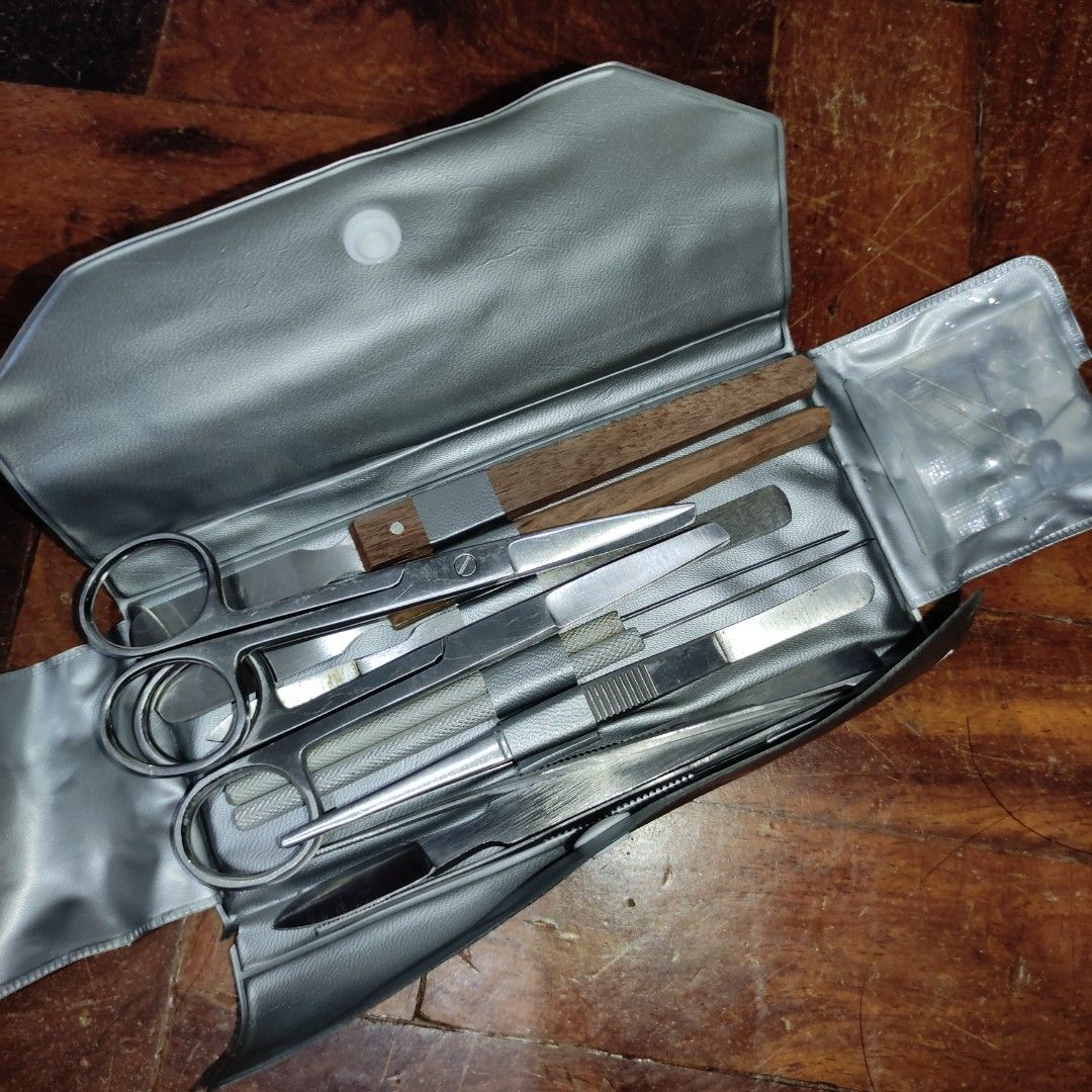 Okada Dissecting kit 2 set, Hobbies & Toys, Stationary & Craft, Stationery & School Supplies on ...