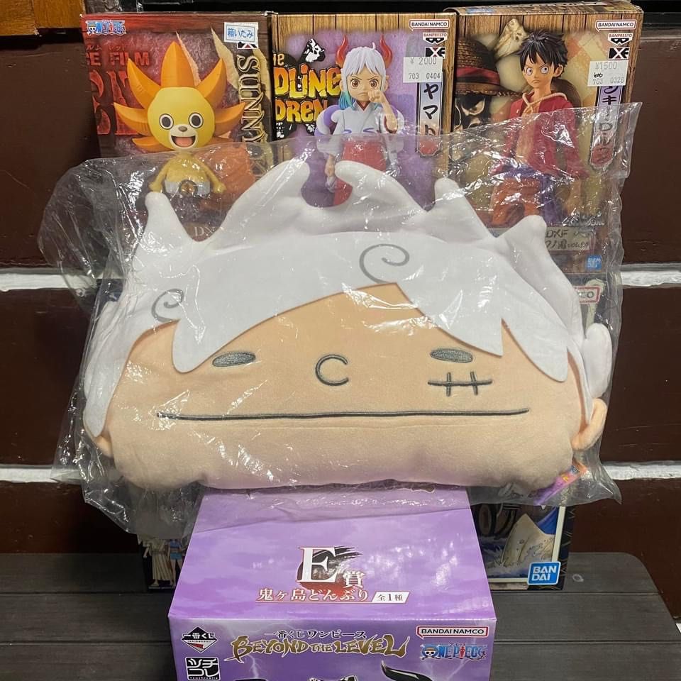 One Piece Official Merch/Figure, Hobbies & Toys, Memorabilia ...