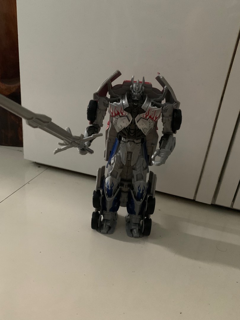 Optimus Prime Transformers, Hobbies & Toys, Toys & Games on Carousell