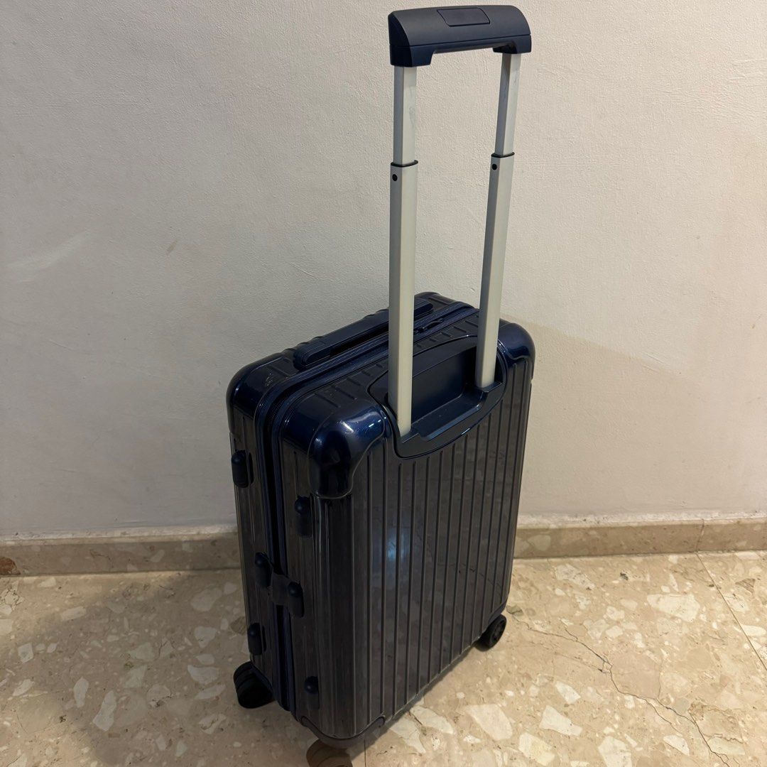 Original Rimowa Essential Cabin Luggage Glossy Blue 34L 55cm, Hobbies ...