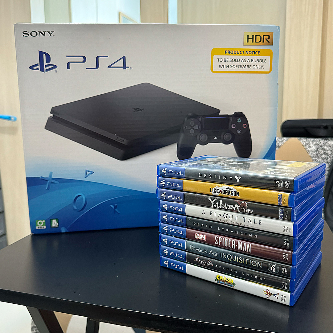 PS4 Slim 1 TB with Vertical Stand Complete with Box, Video Gaming ...