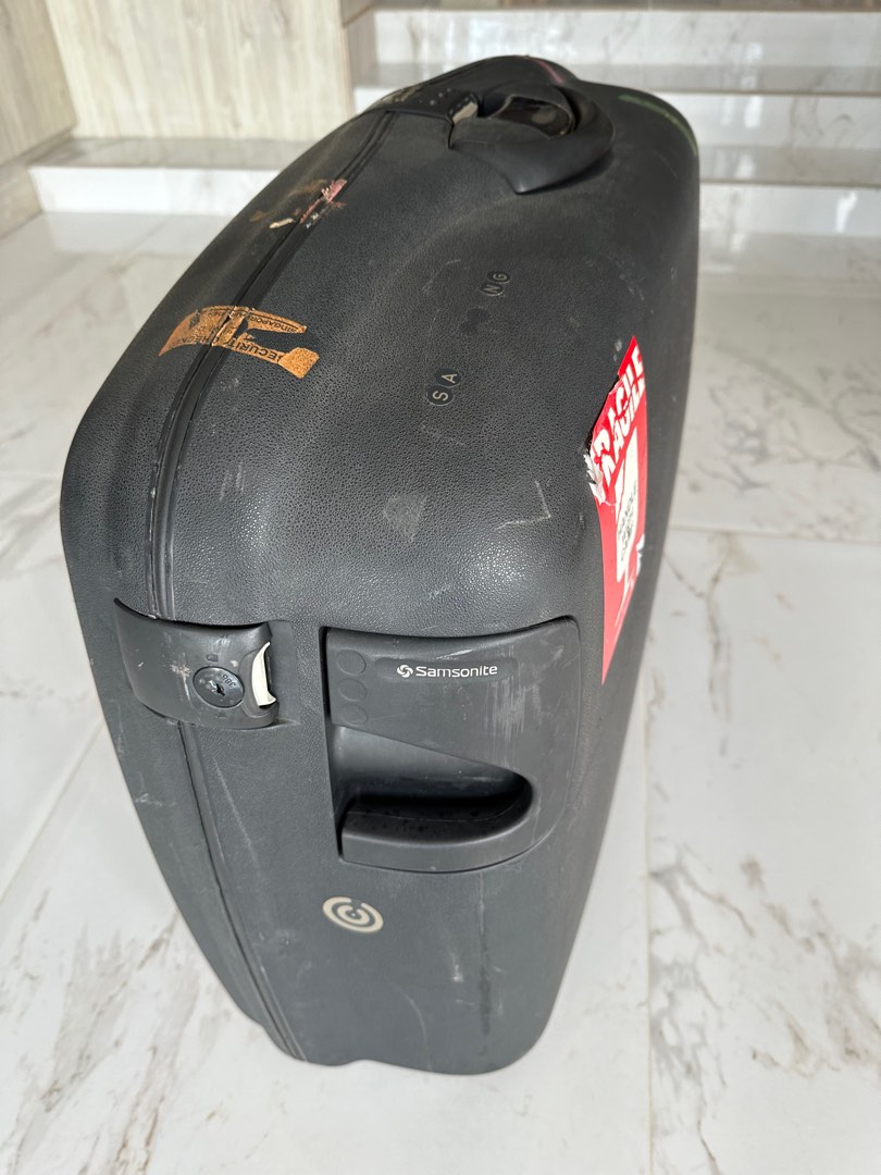 Samsonite Oyster Luggage, Hobbies & Toys, Travel, Luggage on Carousell