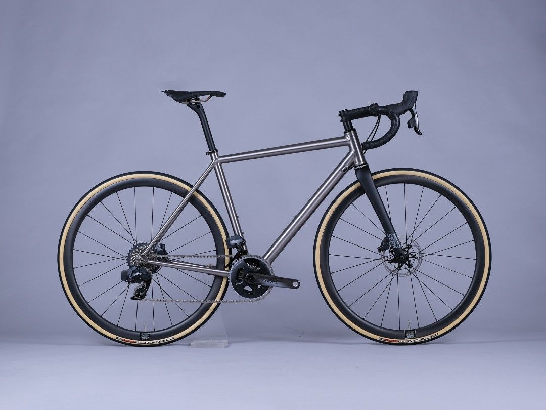 Serk Titanium Road Gravel Bike A30 A21 Disc Brake, Sports Equipment, Bicycles & Parts, Bicycles ...