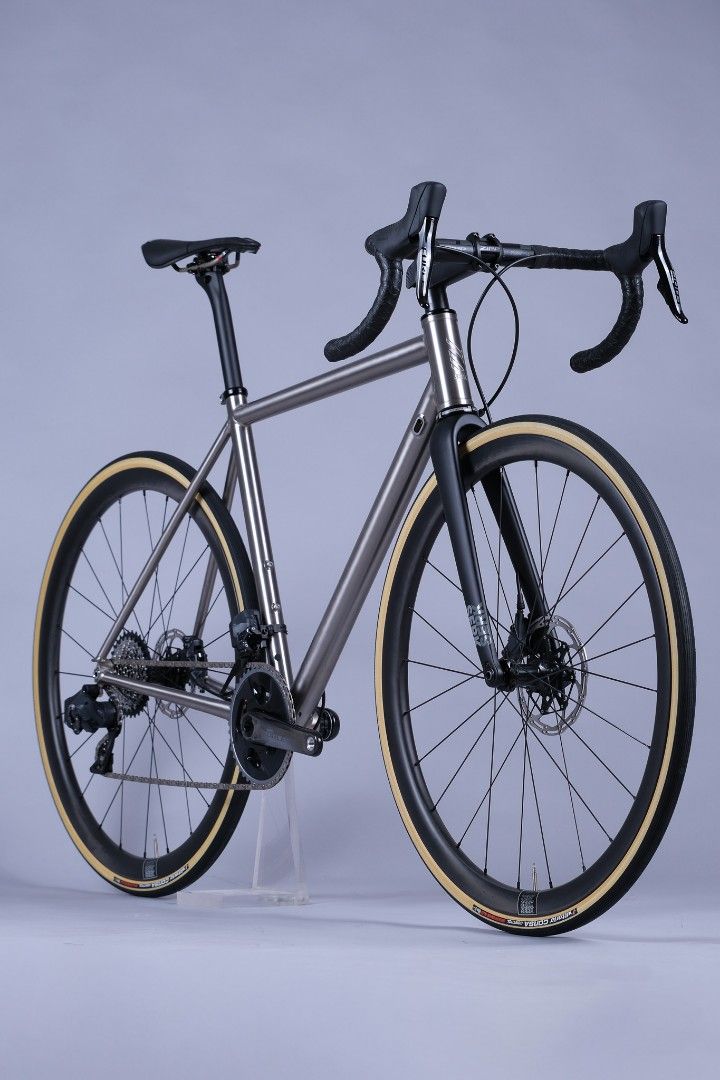 Serk Titanium Road Gravel Bike A30 A21 Disc Brake, Sports Equipment, Bicycles & Parts, Bicycles ...