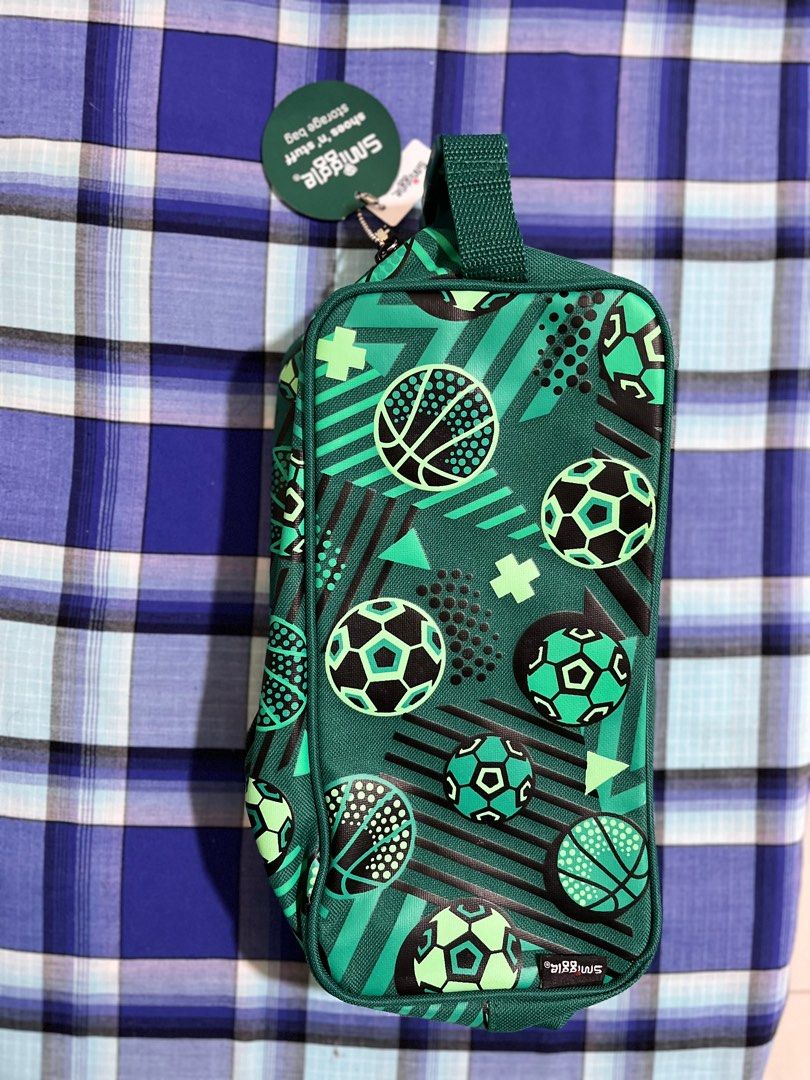Smiggle Shoe Bag, Babies & Kids, Babies & Kids Fashion on Carousell