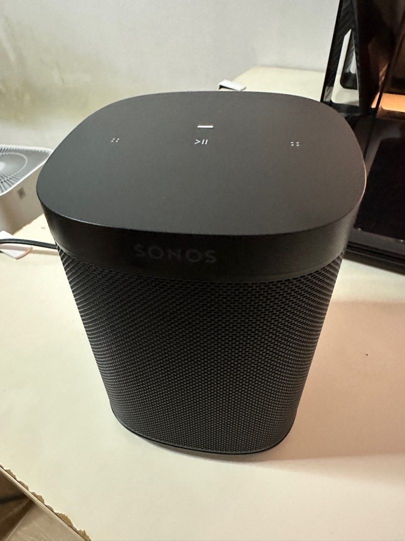 Sonos One SL, Audio, Soundbars, Speakers & Amplifiers on Carousell