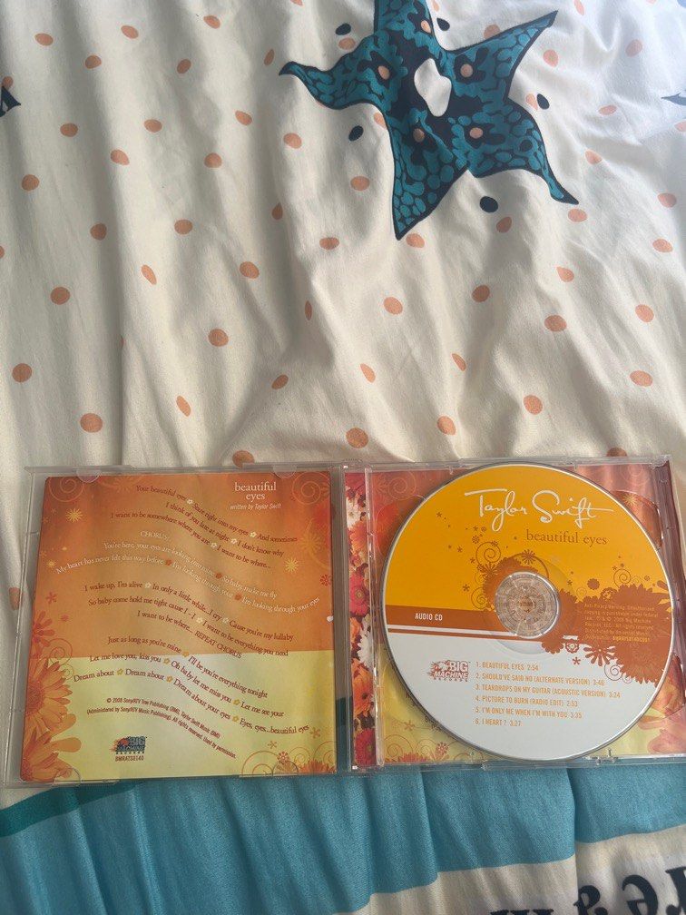 Taylor Swift - Beautiful Eyes CD, Hobbies & Toys, Music & Media, CDs ...