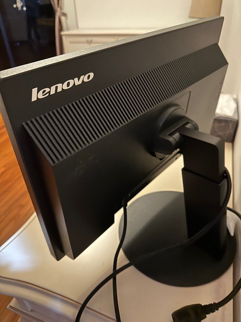 ThinkVision T2054p 19.5 Inch LED Backlit LCD Monitor, Computers & Tech ...