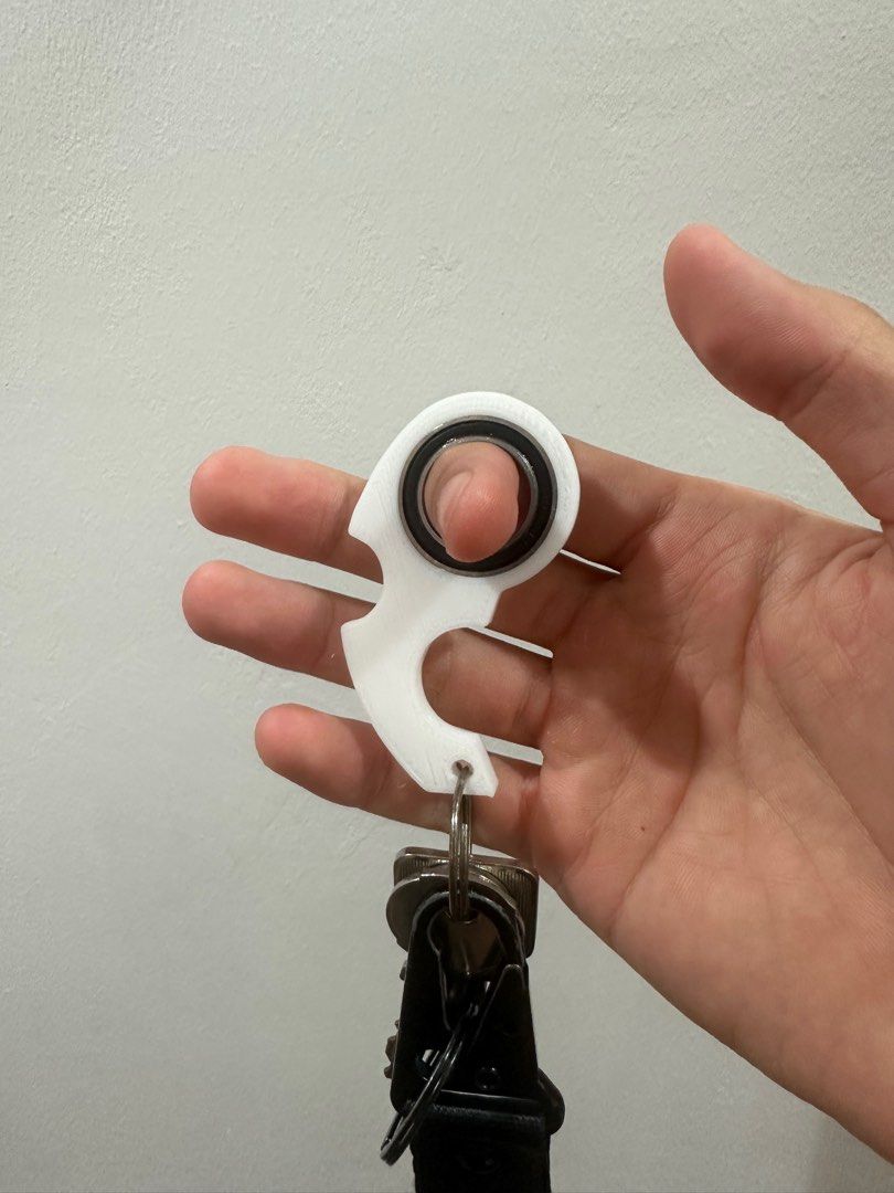 TikTok Karambit Spinner Keychain, Mobile Phones & Gadgets, Other ...