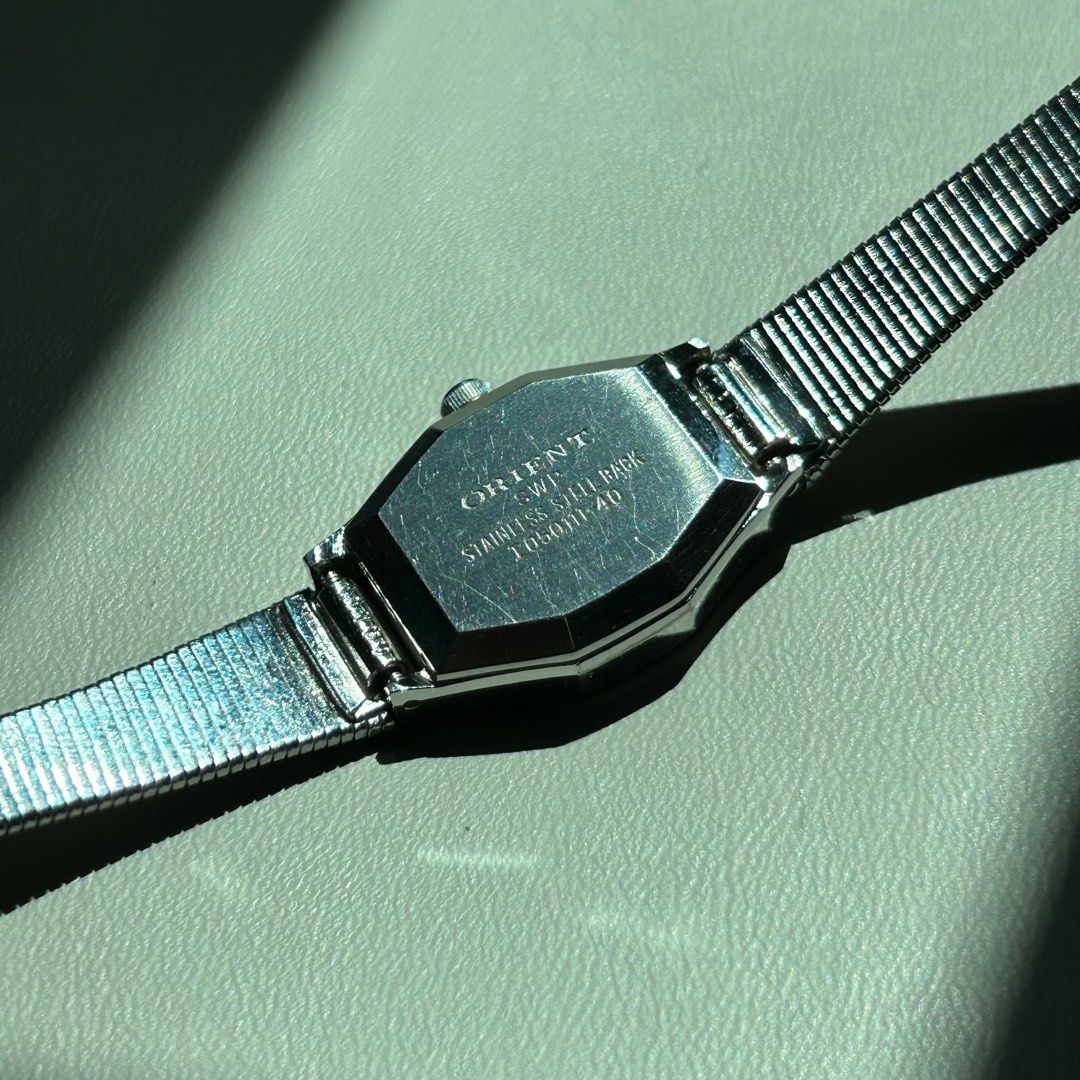 Orient buying Quartz Women