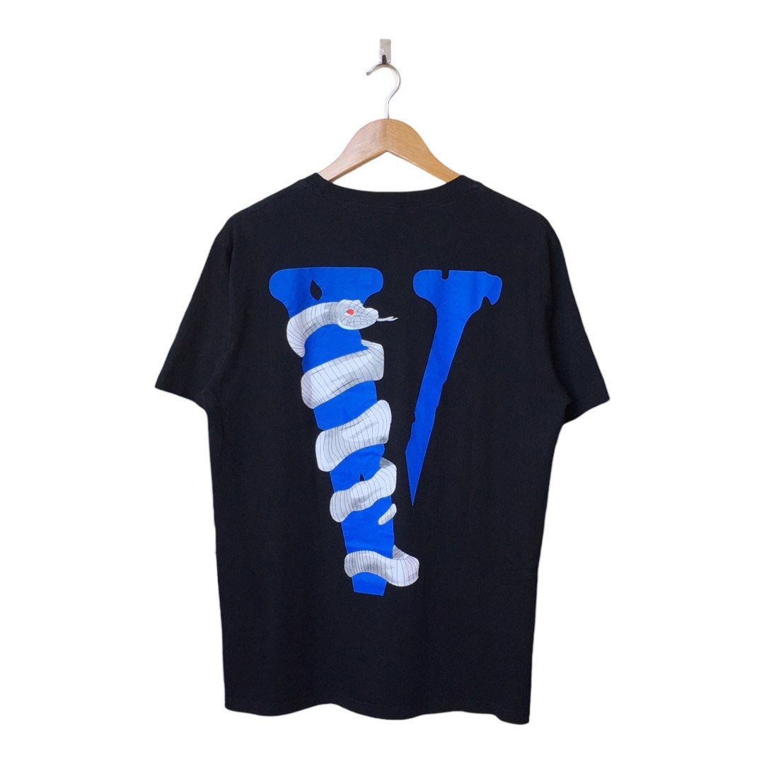 Vlone Snake Tee, Men's Fashion, Tops & Sets, Tshirts & Polo Shirts on ...