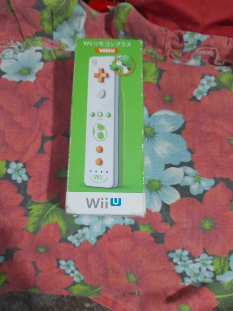Wii / Wii U Yoshi Wii Mote Limited Edition, Video Gaming, Gaming ...