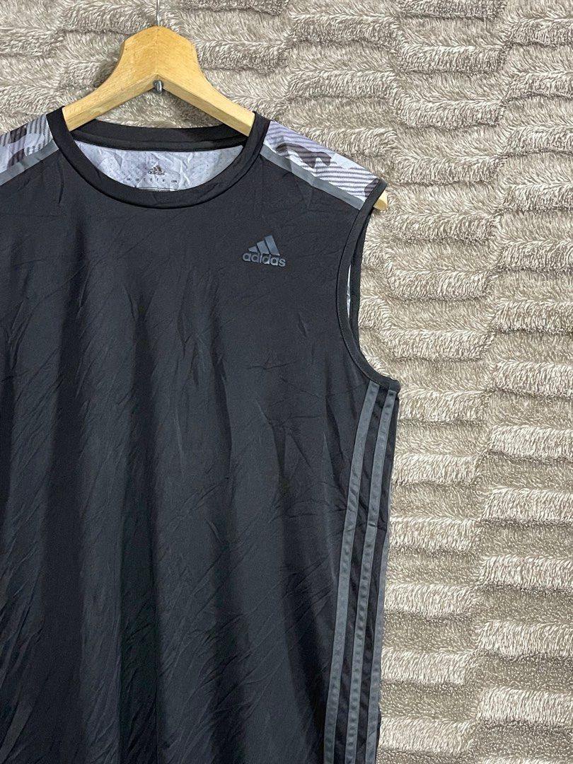 Adidas drifit sando, Men's Fashion, Activewear on Carousell