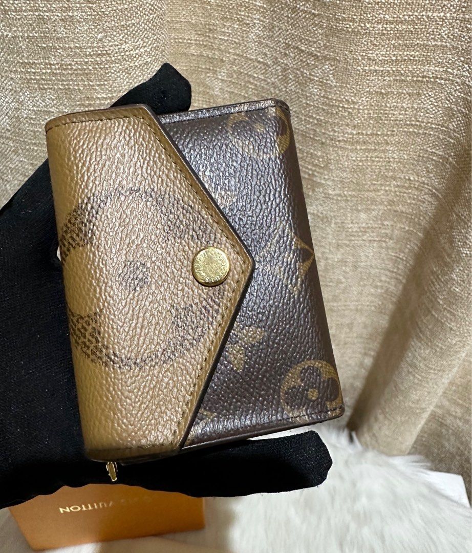 Authentic Louis Vuitton Lv Zoe Giant Monogram Reverse Compact Wallet ...