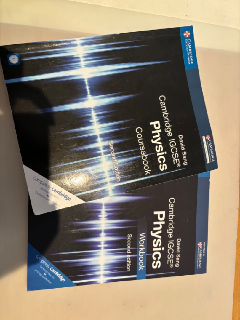 Cambridge Igcse Physics Course Book And Workbook Hobbies And Toys Books And Magazines Textbooks
