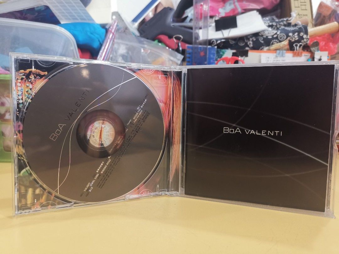 (CD+DVD) 寶兒 BOA VALENTI, Hobbies & Toys, Music & Media, CDs & DVDs on Carousell