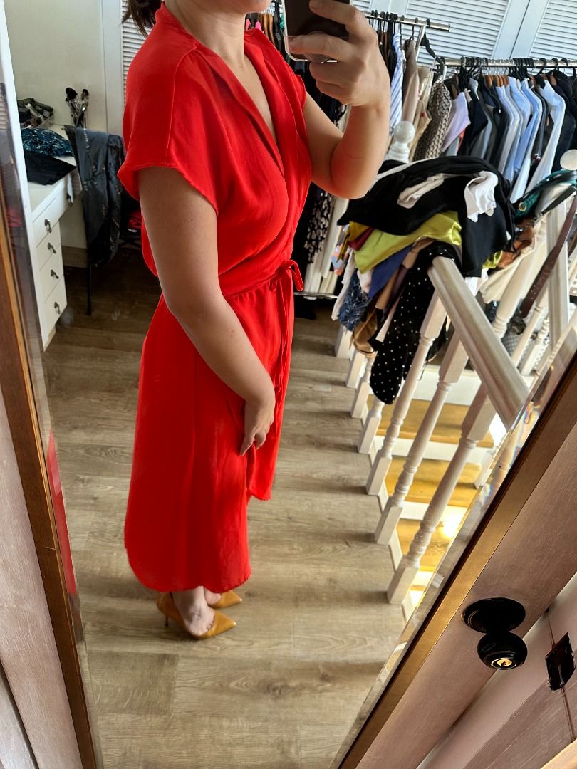 Classic Zara Basic Red Wrap Dress - A Wardrobe Staple!, Women's Fashion ...