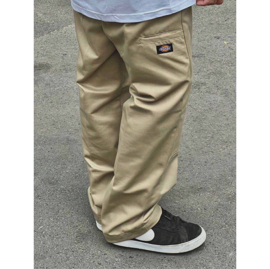 Dickies pants double knee, Men's Fashion, Bottoms, Chinos on Carousell