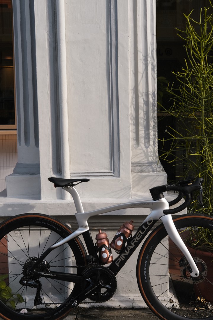 Dogma F plutonium flash size 43, Sports Equipment, Bicycles & Parts ...