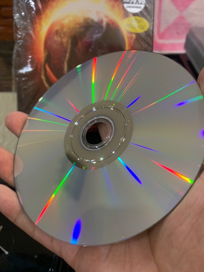 (DVD)TOM CRUISE WAR OF THE WORLDS(2DISC), Hobbies & Toys, Music & Media, CDs & DVDs on Carousell