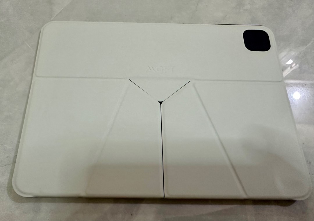 For Sale Moft WHite Case for IPad Pro 11 inch, Mobile Phones & Gadgets ...
