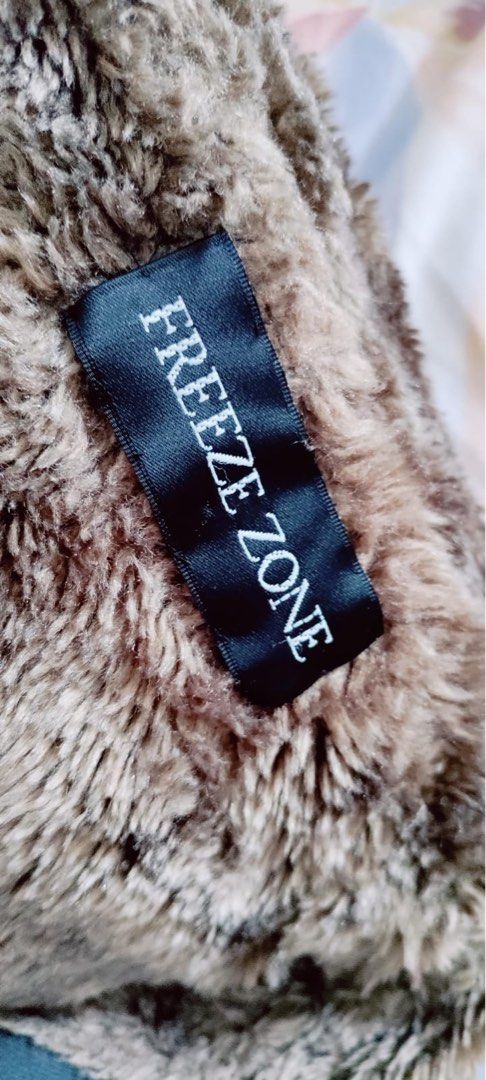 Freeze zone Jacket with pockets, Women's Fashion, Coats, Jackets and ...