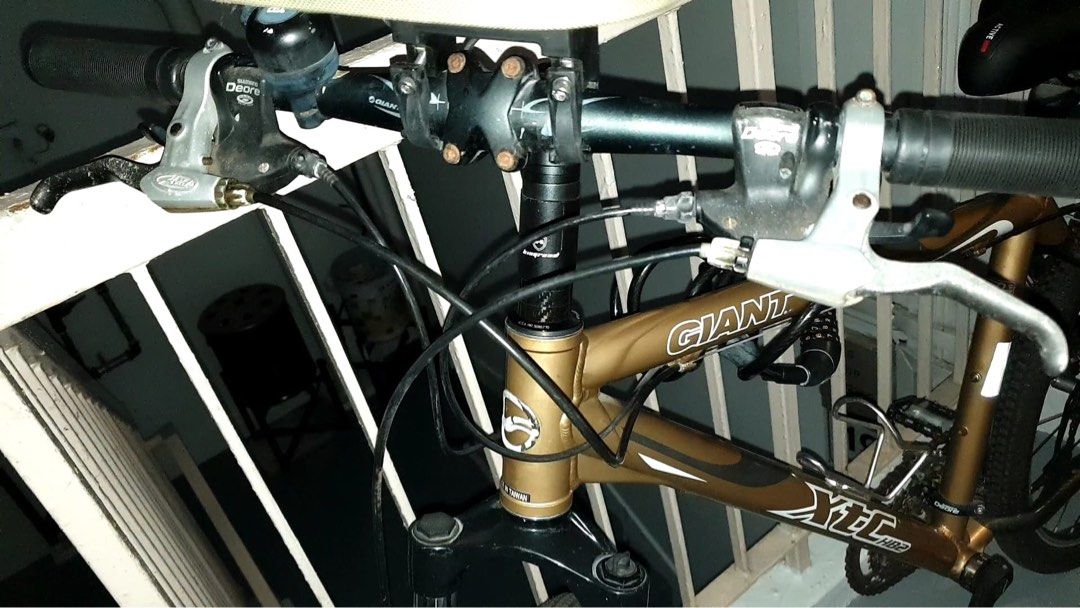 Giant bike, Sports Equipment, Bicycles & Parts, Bicycles on Carousell