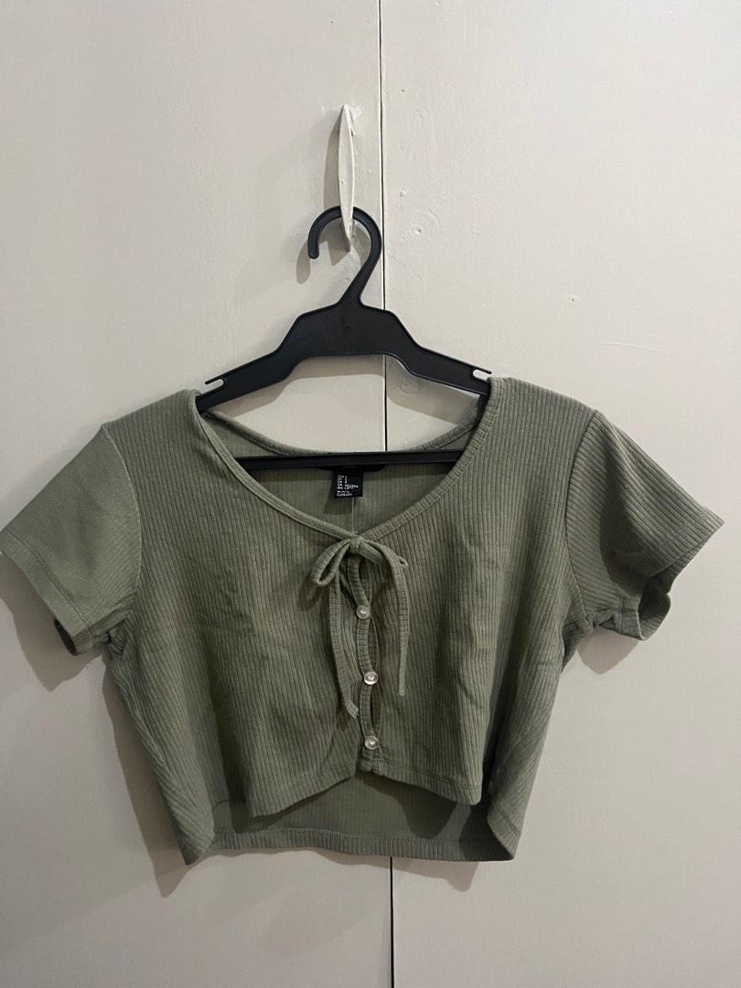 Green hanging top, Women's Fashion, Tops, Others Tops on Carousell