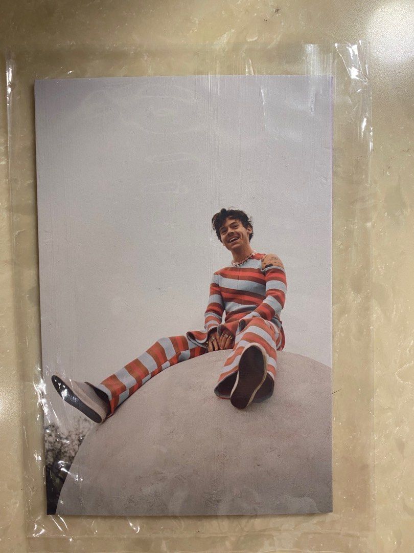 Harry Styles VIP LOVE ON TOUR POSTCARDS 3 BUNDLE, Hobbies & Toys ...