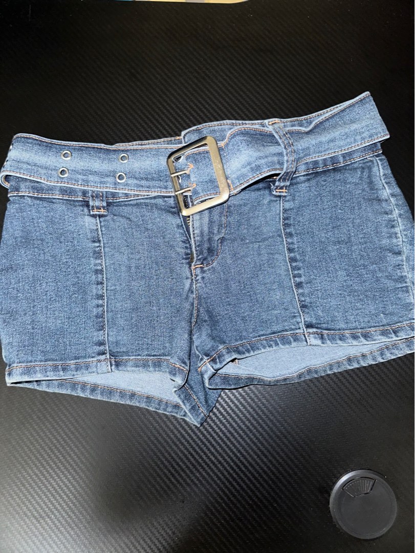 H&M denim super short shorts with belt size 24 for petite, Women's ...