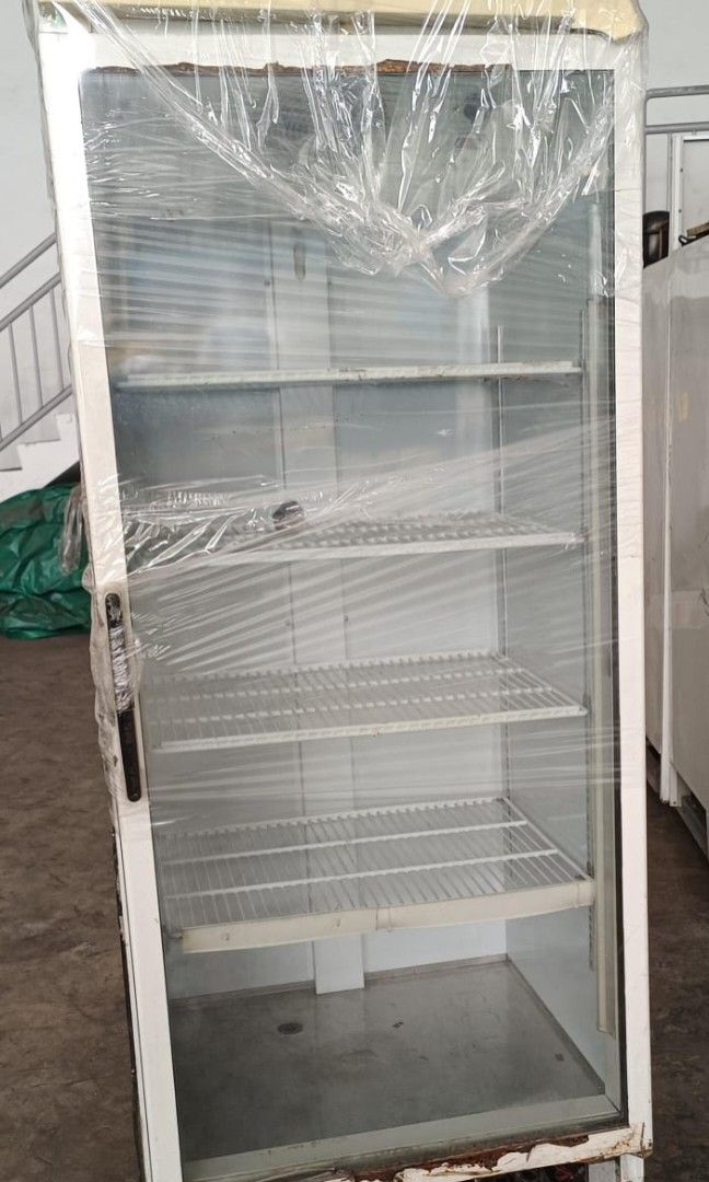 Iceberg 1 door chiller, TV & Home Appliances, Kitchen Appliances ...