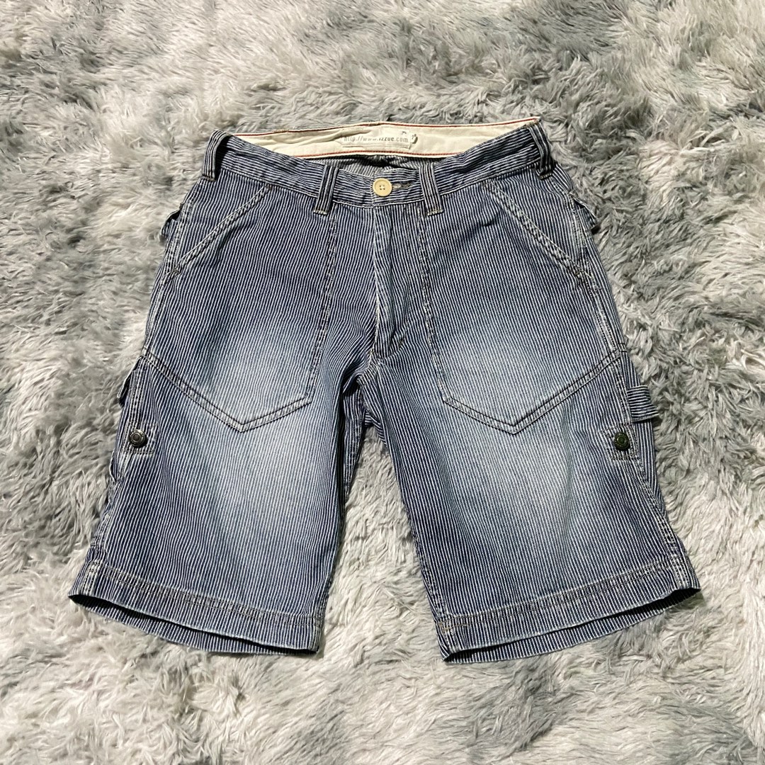 Izzue Japanese Jorts, Men's Fashion, Bottoms, Shorts on Carousell