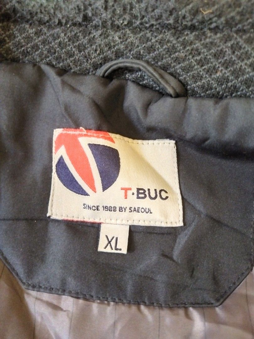 Jaket Bomber T Buc work jacket, Fesyen Pria, Pakaian , Baju Luaran di Carousell